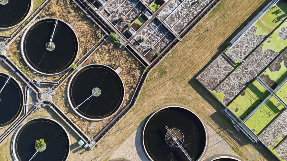 Water pollution: BBC investigation into 6,000 sewage spills - BBC Newsround