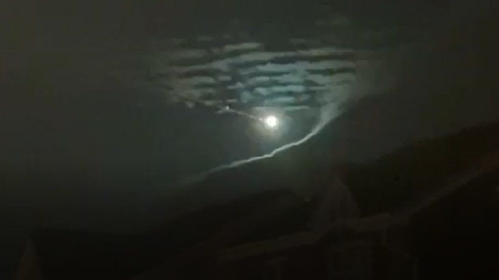 What is a meteor, also known as a 'shooting star'? - BBC Newsround
