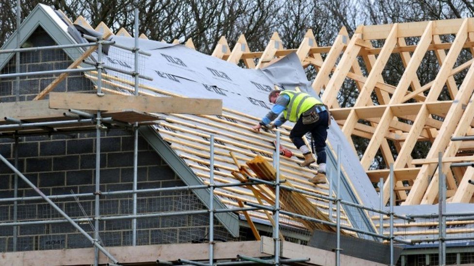 Leicester Stocking Farm: Views invited on regeneration plans - BBC News