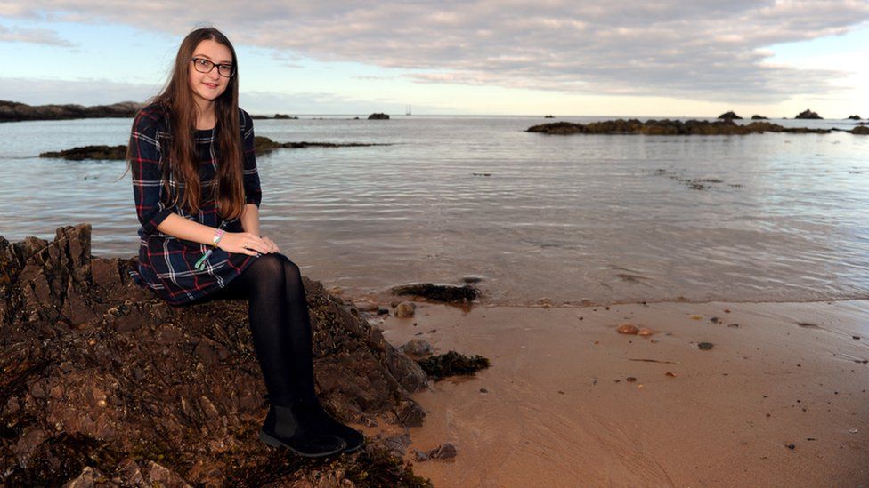 Message in bottle found in Russia 15 years after Findochty release ...