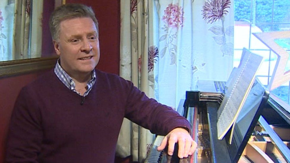 Geraint Thomas ymysg y Cymry ar restr anrhydeddau'r Frenhines - BBC ...