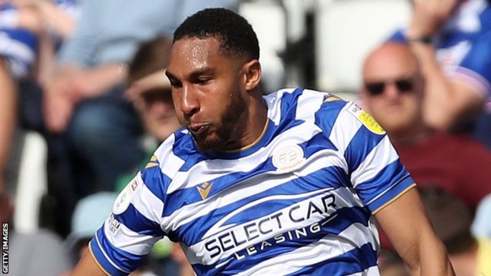 Charlton Athletic sign defender Terell Thomas - BBC Sport