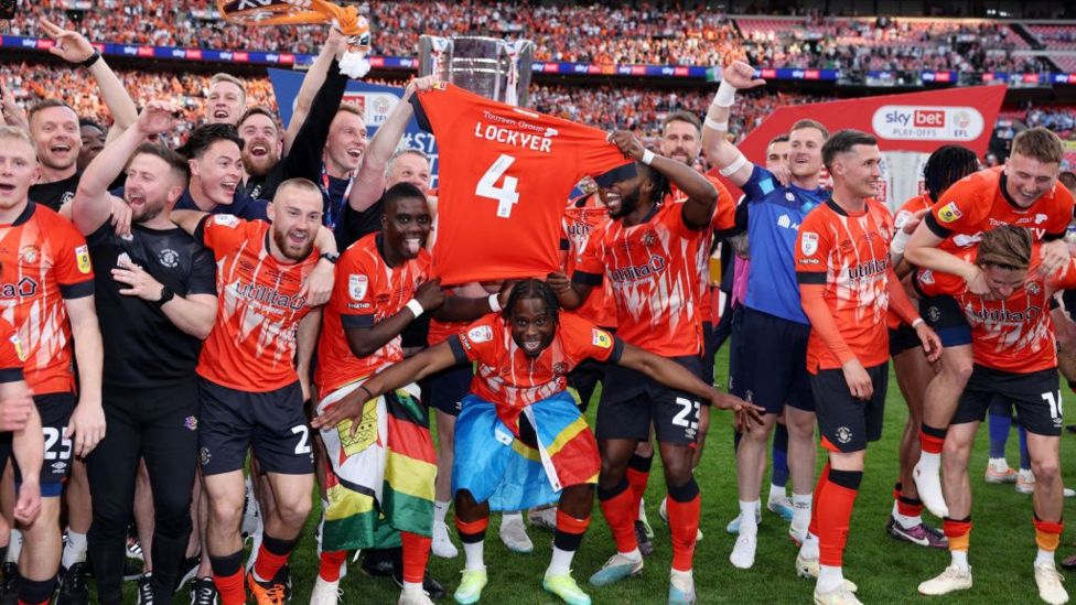 Luton Town celebrate promotion to the Premier League in style! - BBC ...