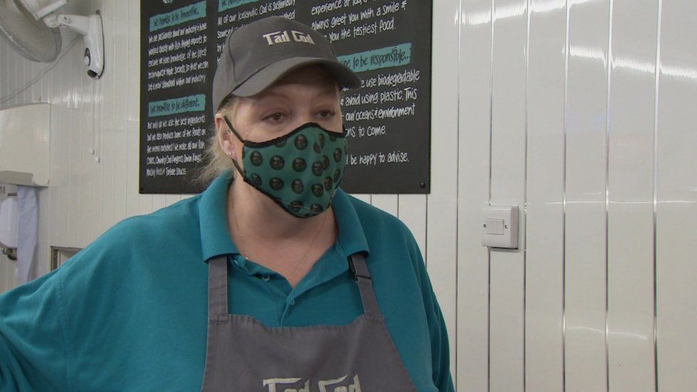 Covid-19: Brecon Jazz defends 'careful' reopening - BBC News