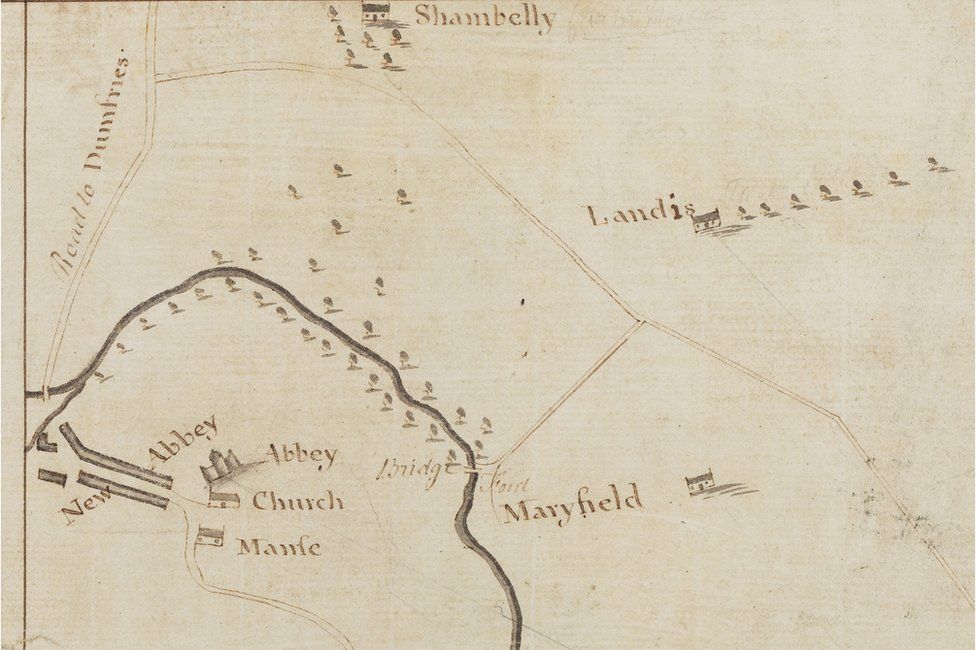 Maps from Robert Burns' time go on display in Dumfries and Annan - BBC News