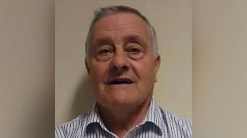 Fife athletics coach jailed for sex offences against teens - BBC News