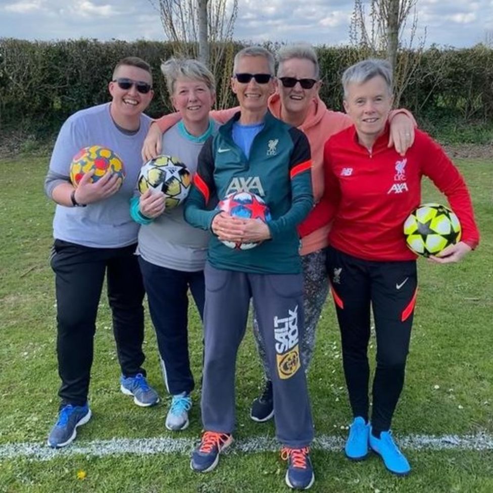 Women's walking football club granted Parkinson's funding - BBC News