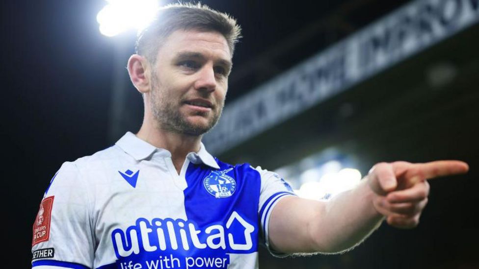 Sam Finley: Tranmere sign midfielder from Bristol Rovers - BBC Sport