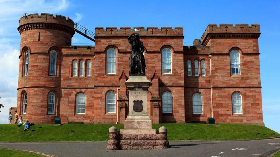 Inverness Castle tourism revamp takes shape - BBC News