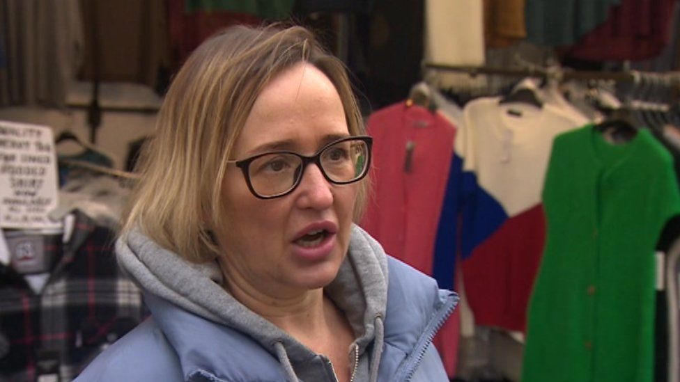 Mixed reaction in Worcestershire to Autumn Statement - BBC News