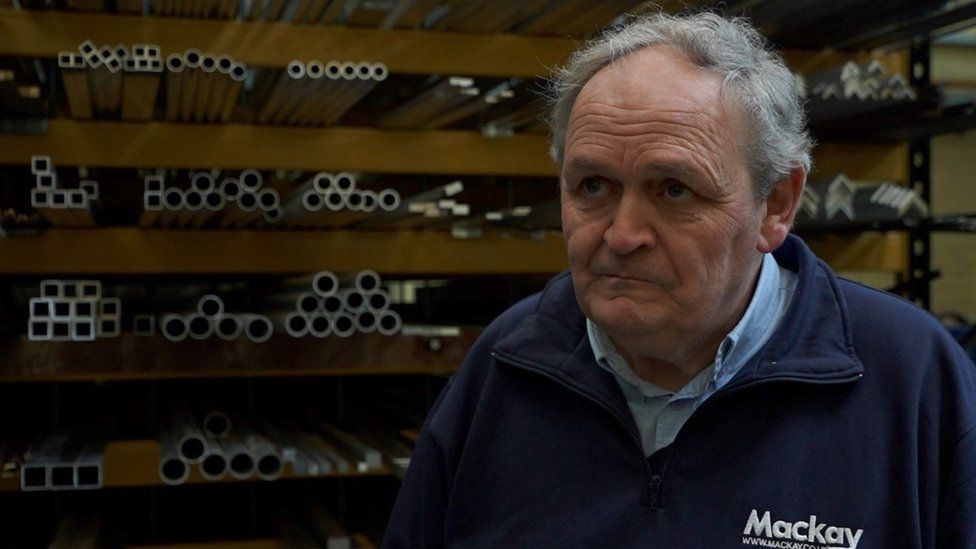 Mothers in Cambridge start campaign to support congestion charge - BBC News