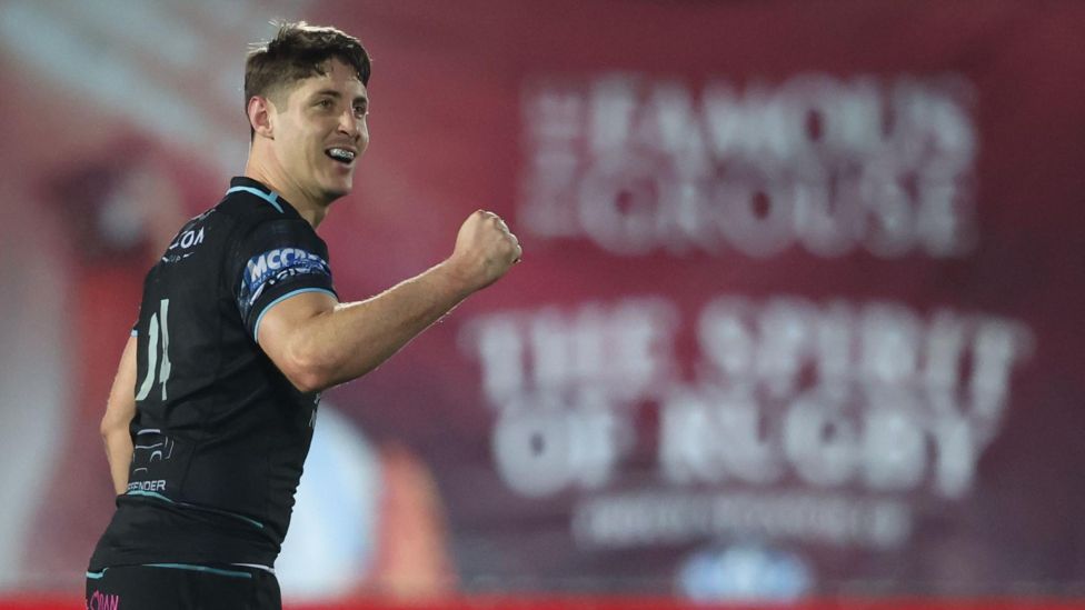 Facundo Cordero reveals nerves on try-scoring Glasgow debut - BBC Sport