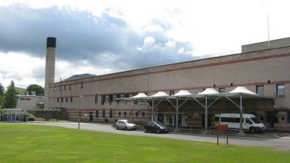 NHS Borders' new medical director outlines 'huge challenges' - BBC News