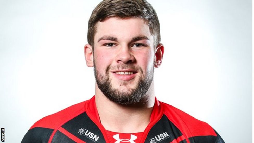 Ryan Lannon: Salford forward signs three-year deal - BBC Sport