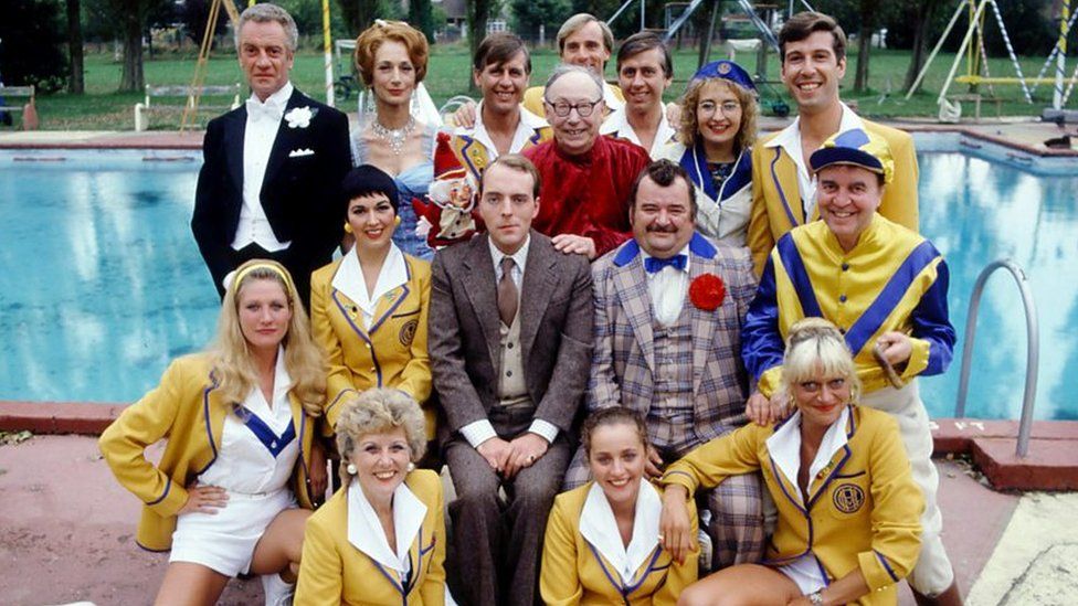 Harwich Museum flies Hi-de-Hi! flag for future generations - BBC News