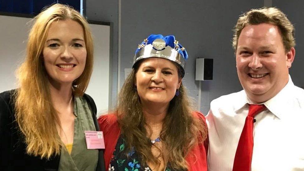 Ennill y dwbl yn Eisteddfod Powys yn 'fendigedig' - BBC Cymru Fyw