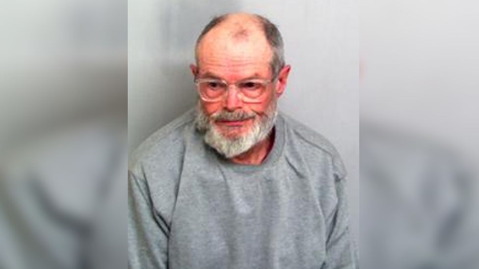 Paedophile Christopher Behn admits 21 further sex abuse offences - BBC News