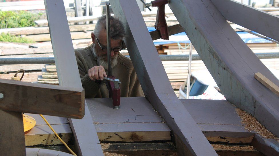 Largest wooden sailing ship being built in Truro - BBC News