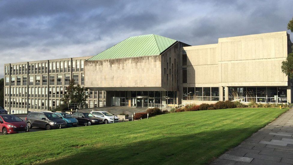 Baby tangled in blanket died of natural causes - BBC News