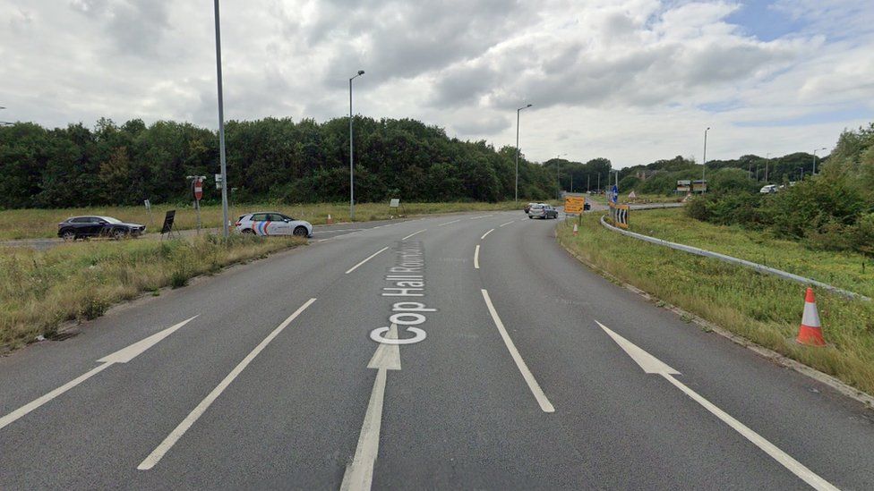 Polegate: Motorcyclist dies after crash with biker on A22 - BBC News