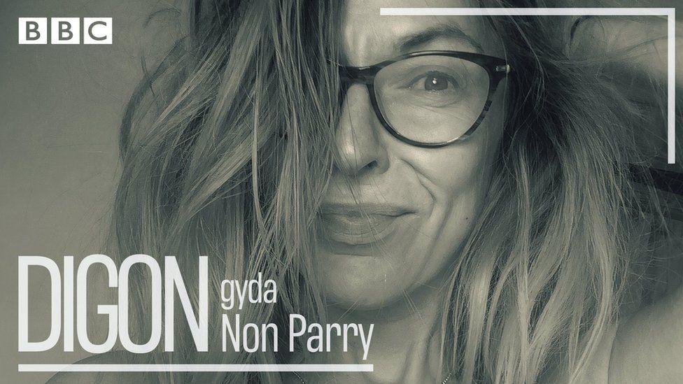 Non Parry: Diagnosis awtistiaeth yn 'rhyddhad' - BBC Cymru Fyw