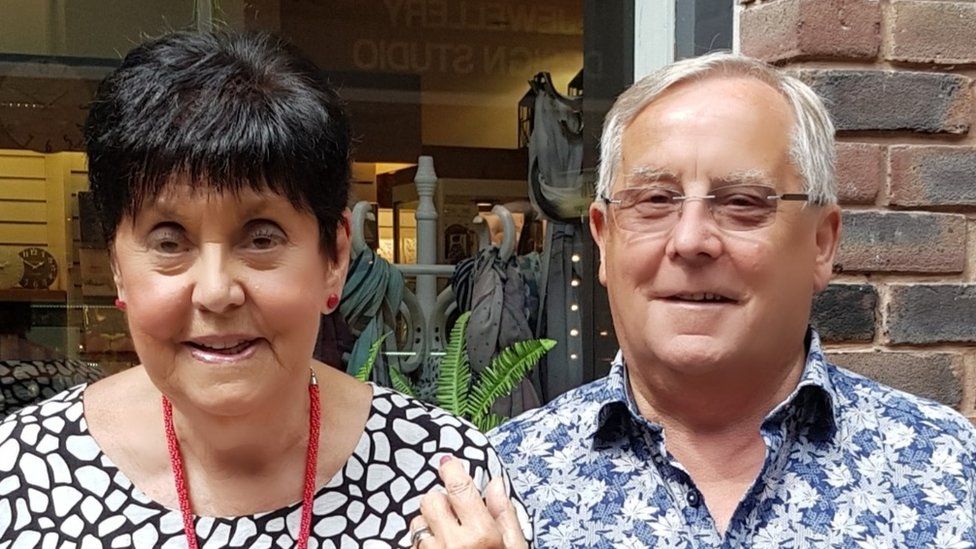 Coronavirus: 'So many unanswered questions' over response - BBC News