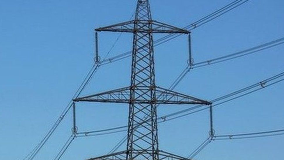 East Anglia pylons: Plan for 112-mile power line published - BBC News