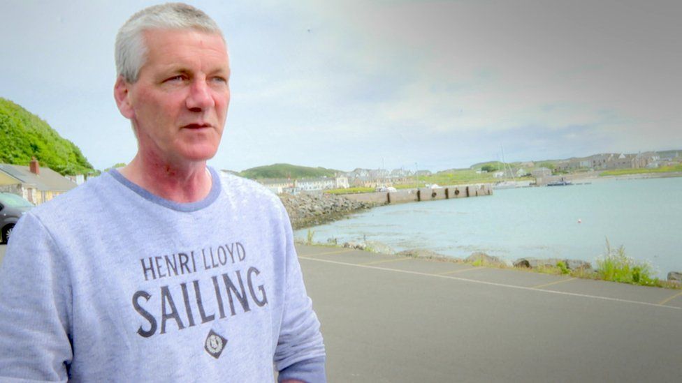Rathlin Island: Aim to be carbon neutral by end of decade - BBC News
