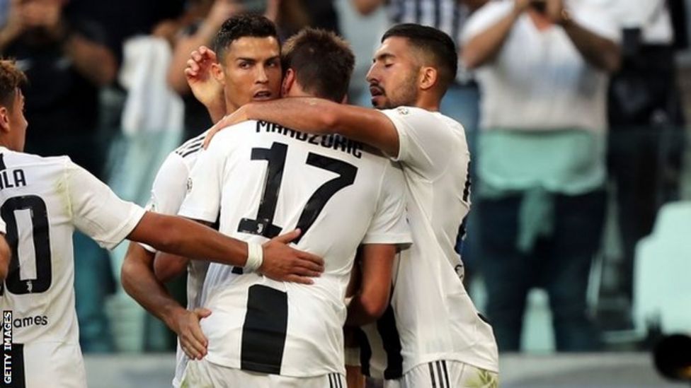 Juventus beat rivals Napoli 3-1 for seventh Serie A win in row - BBC Sport