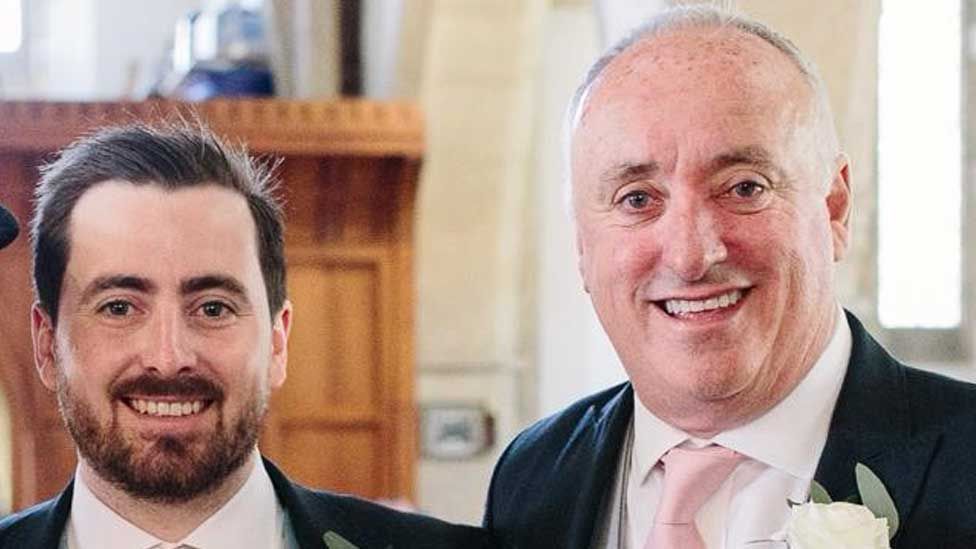 Brother of Grace Millane running London Marathon - BBC News