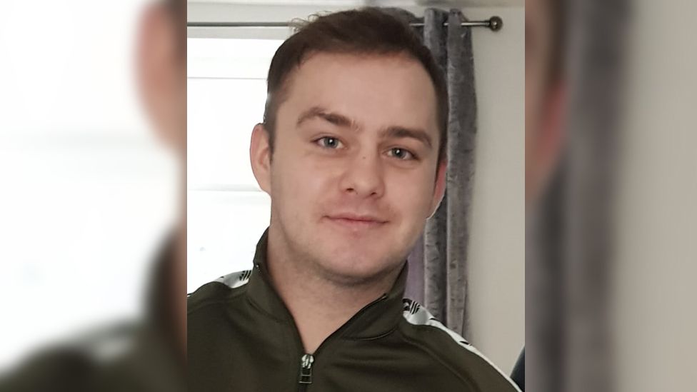 Man jailed for Luke Williams' fatal assault in Aberaman - BBC News