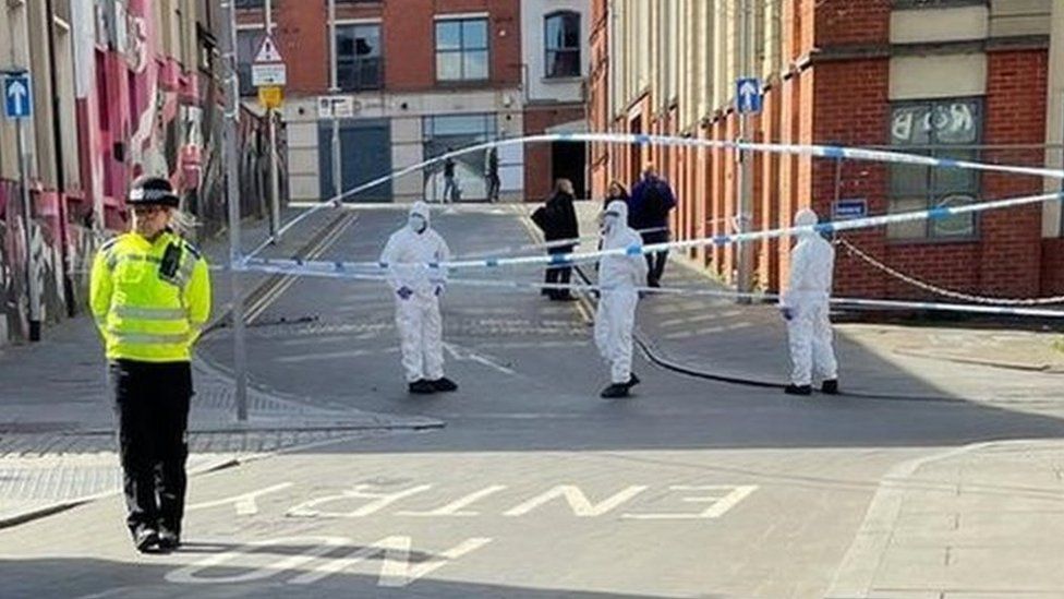 Murder arrest after fatal Nottingham street stabbing - BBC News