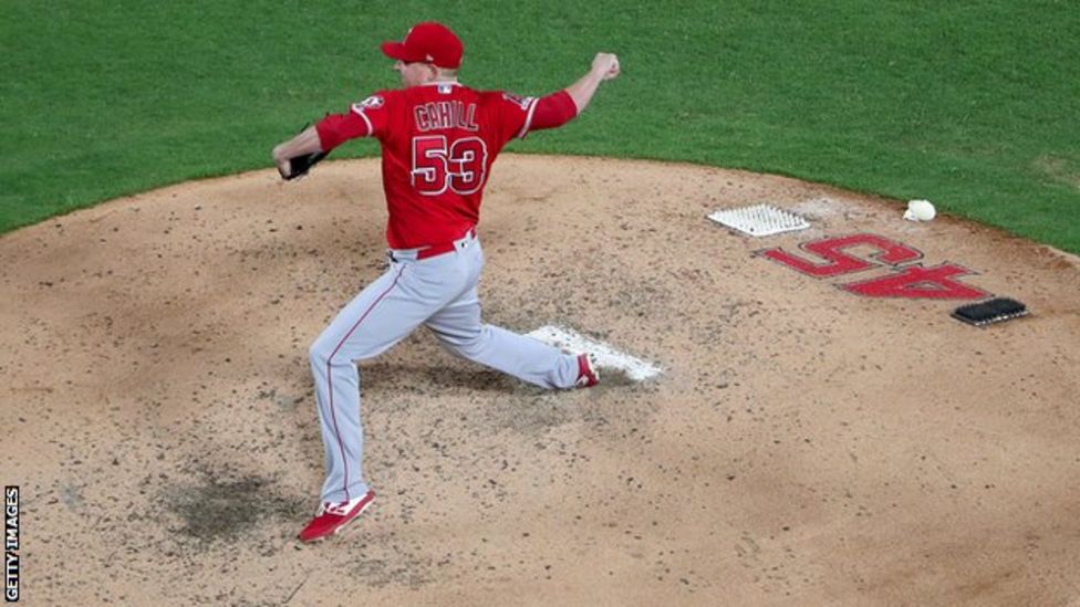 Tyler Skaggs: Los Angeles Angels win day after pitcher's death - BBC Sport