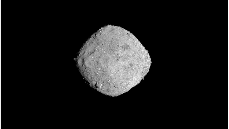 Osiris-Rex: Nasa probe arrives at Asteroid Bennu - BBC News