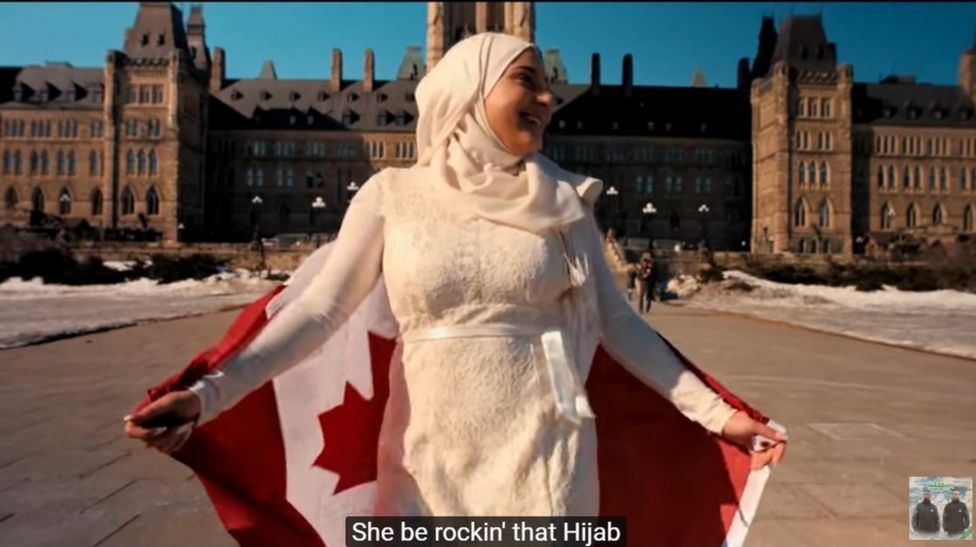 Pregnant hijabi raps to celebrate Muslim women - BBC News