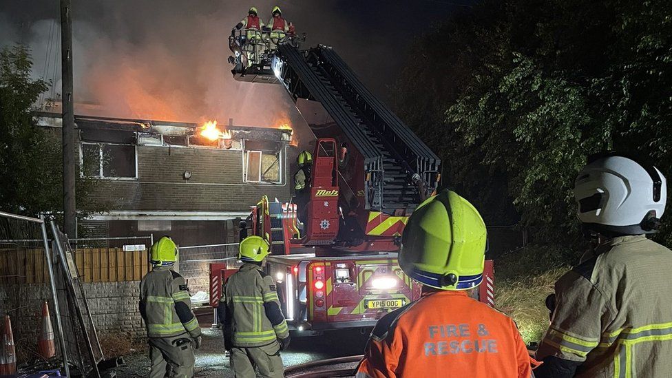 Sheffield fire crews fight blaze at former care home - BBC News