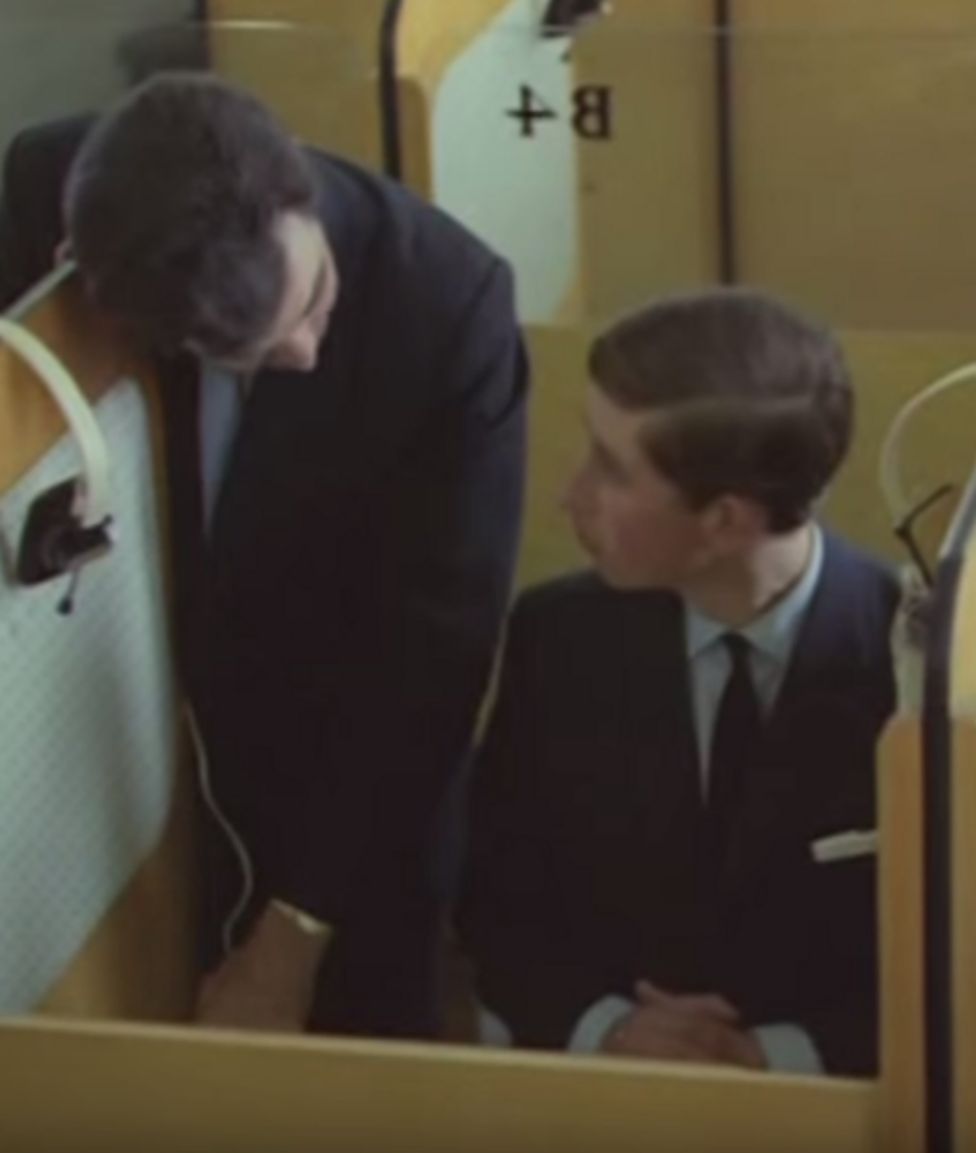 Y gwleidydd ac academydd Tedi Millward wedi marw yn 89 oed - BBC Cymru Fyw