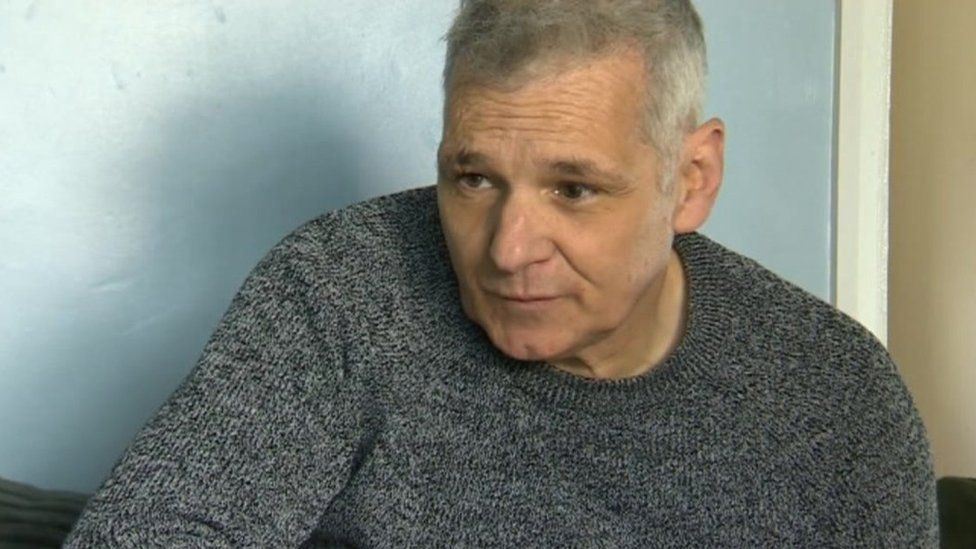 Kent abused husband urges other men to get help - BBC News