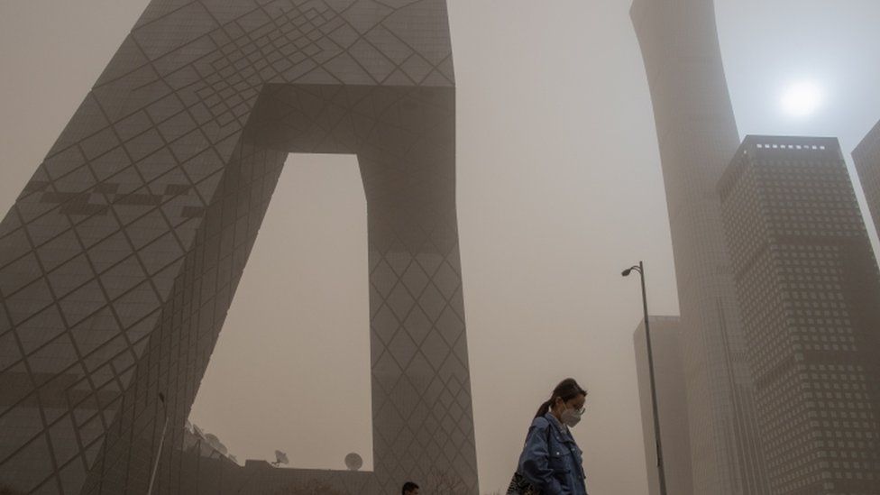 Why has the sun turned blue in Beijing? - BBC Newsround