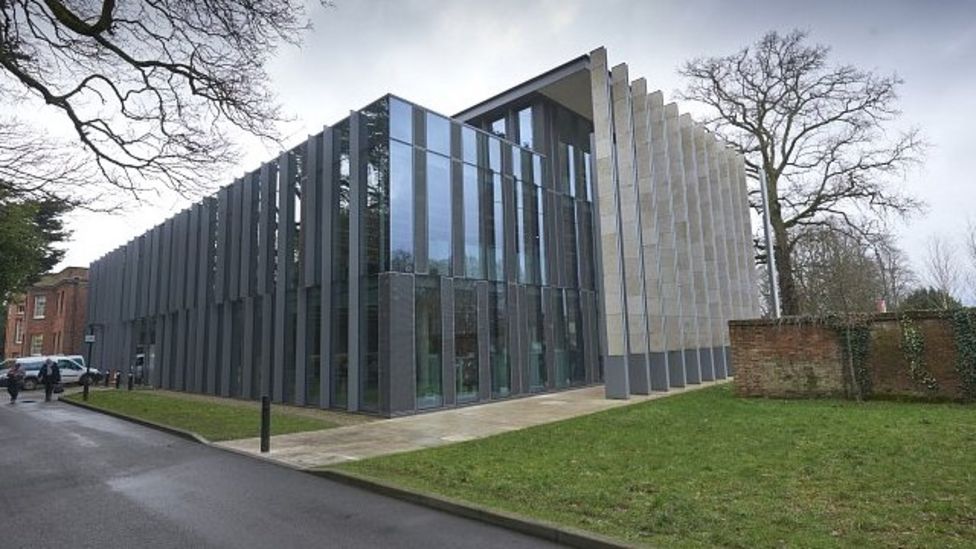 Salisbury police station: 'No timescale' on building - BBC News