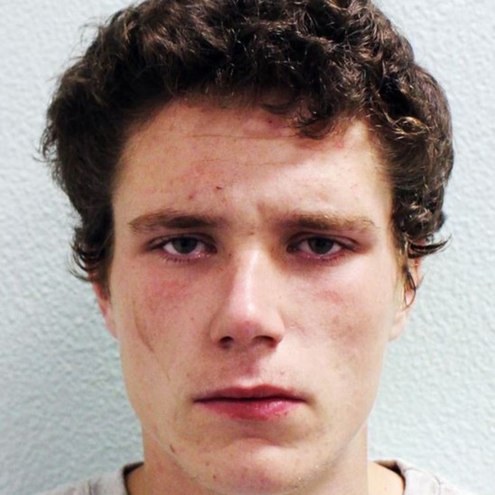 Penge police chase deaths driver Joshua Dobby jailed - BBC News