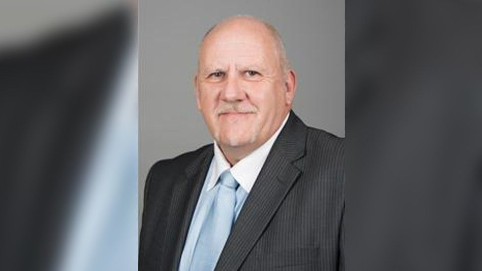 Cheshire East Council apologises over disability call blunder - BBC News