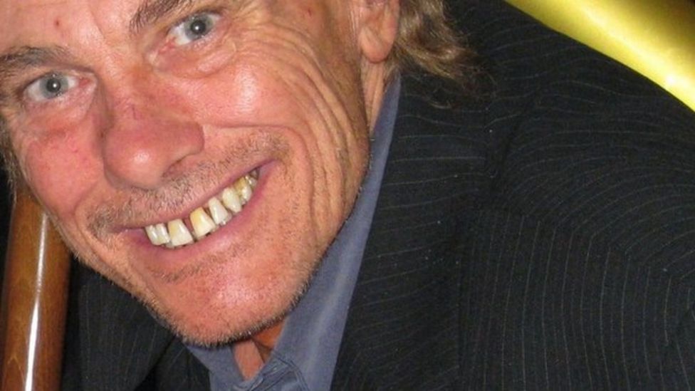 Clifford Collinge widow Charlotte cleared after murder retrial - BBC News