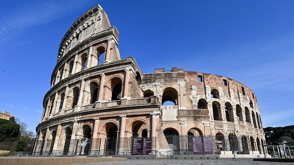 Romans used to snack while watching gladiators at the Colosseum - BBC ...