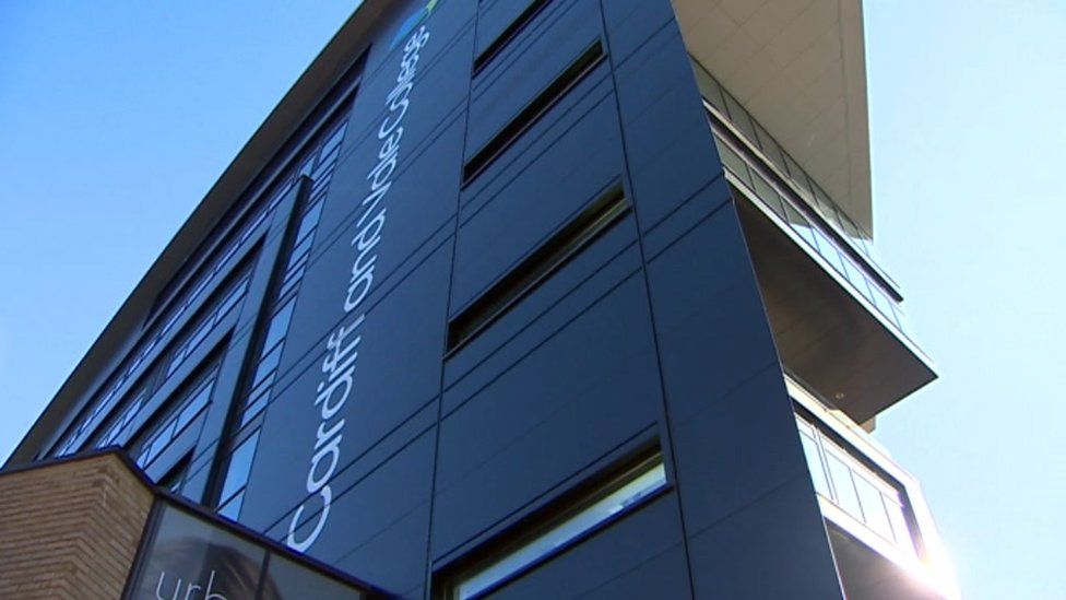 International language monument to be built in Cardiff - BBC News