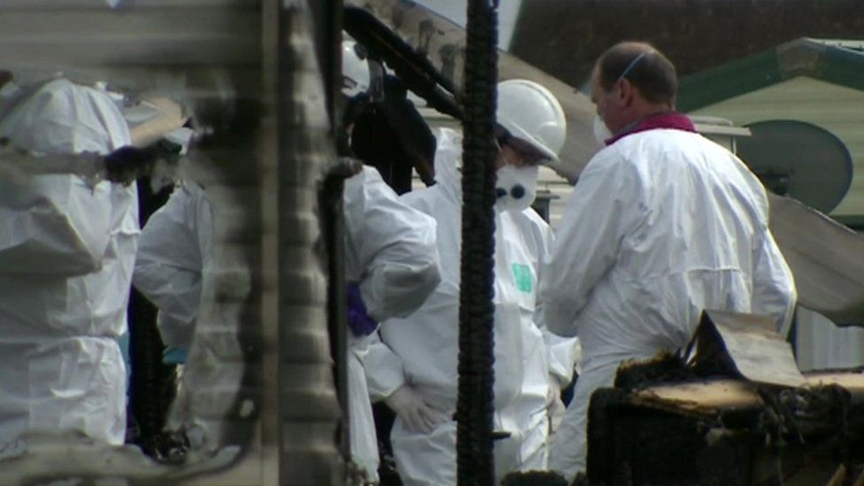 Ingoldmells caravan fire: Inquiry continues into girl's death - BBC News