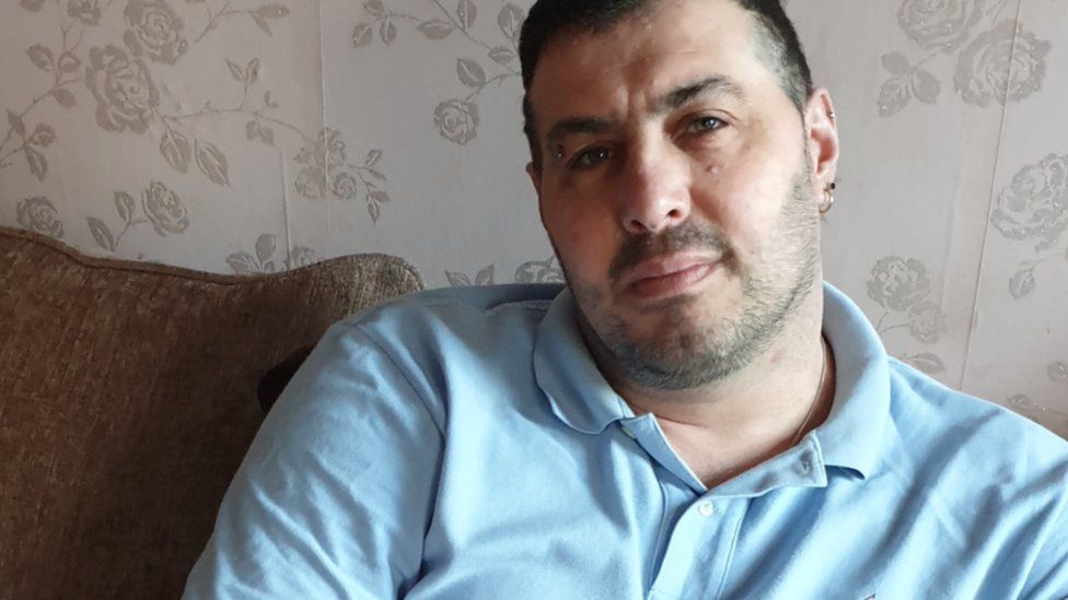 Reece Ottaway: Father 'lives with mum's scream' over son's death - BBC News