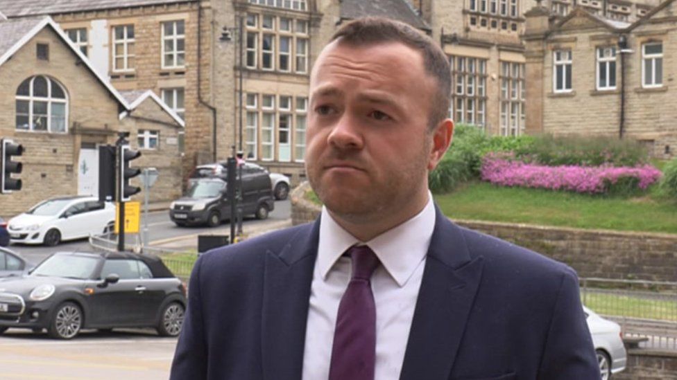 Batley and Spen by-election: PM Boris Johnson pledges to 'level up ...