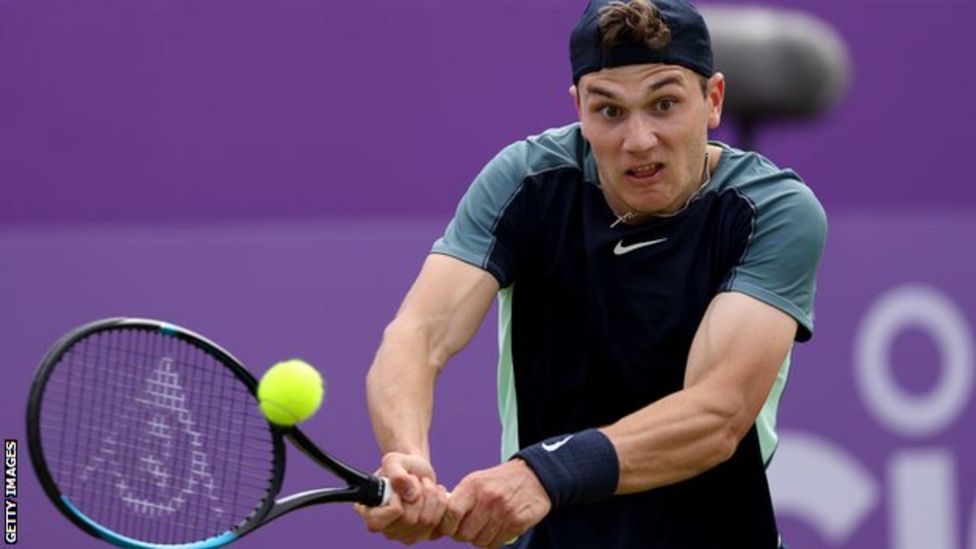 Queen's: Jack Draper wins as Cameron Norrie loses at Cinch ...