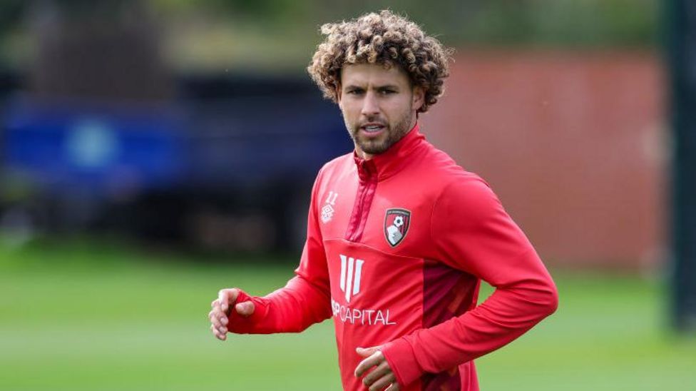Bournemouth: Emiliano Marcondes has foot surgery - BBC Sport
